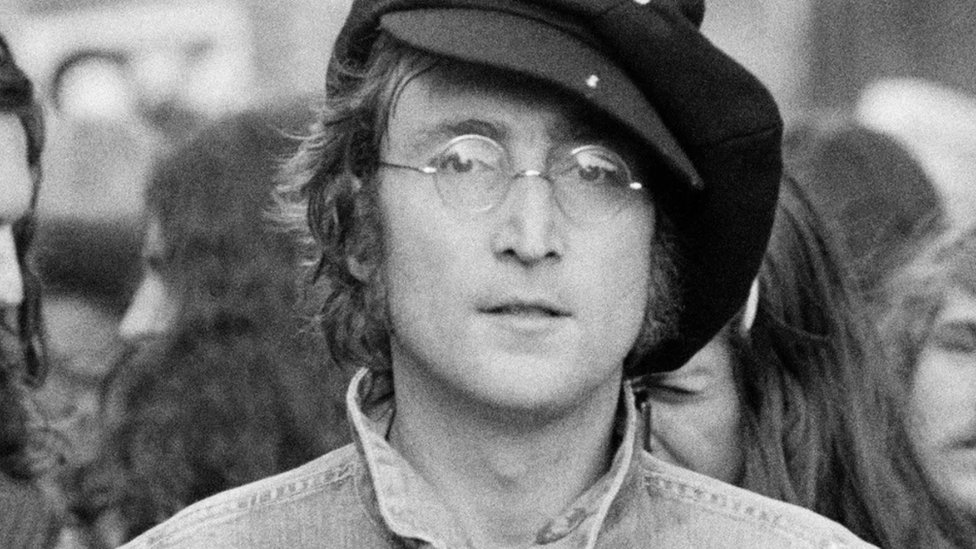 Muzika i Bitlsi: Kako je Džon Lenon pretvoren u mit - BBC News na ...