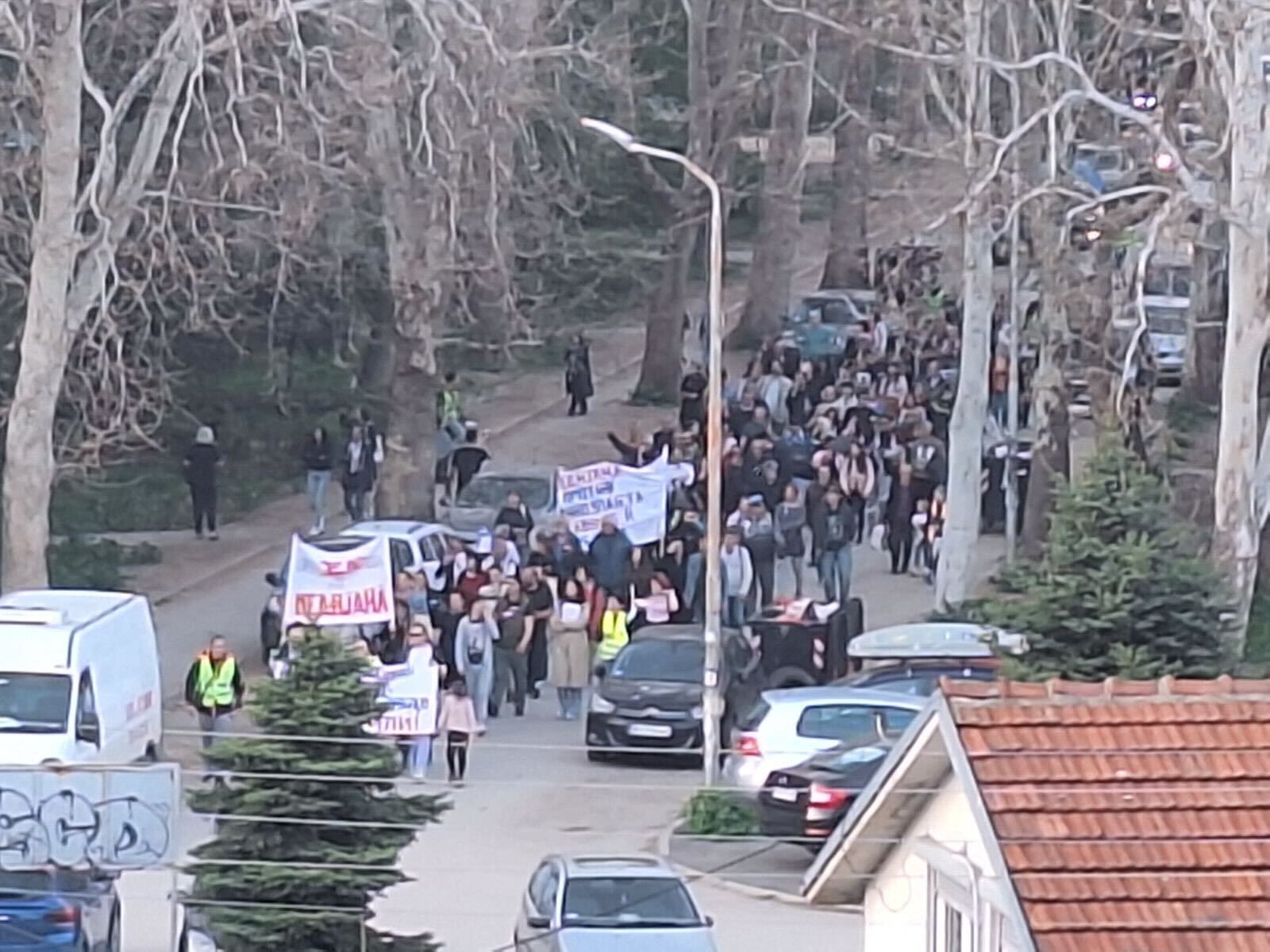 Zbor građana Medijane i buka s Palilulcima - Društvo - Južne vesti