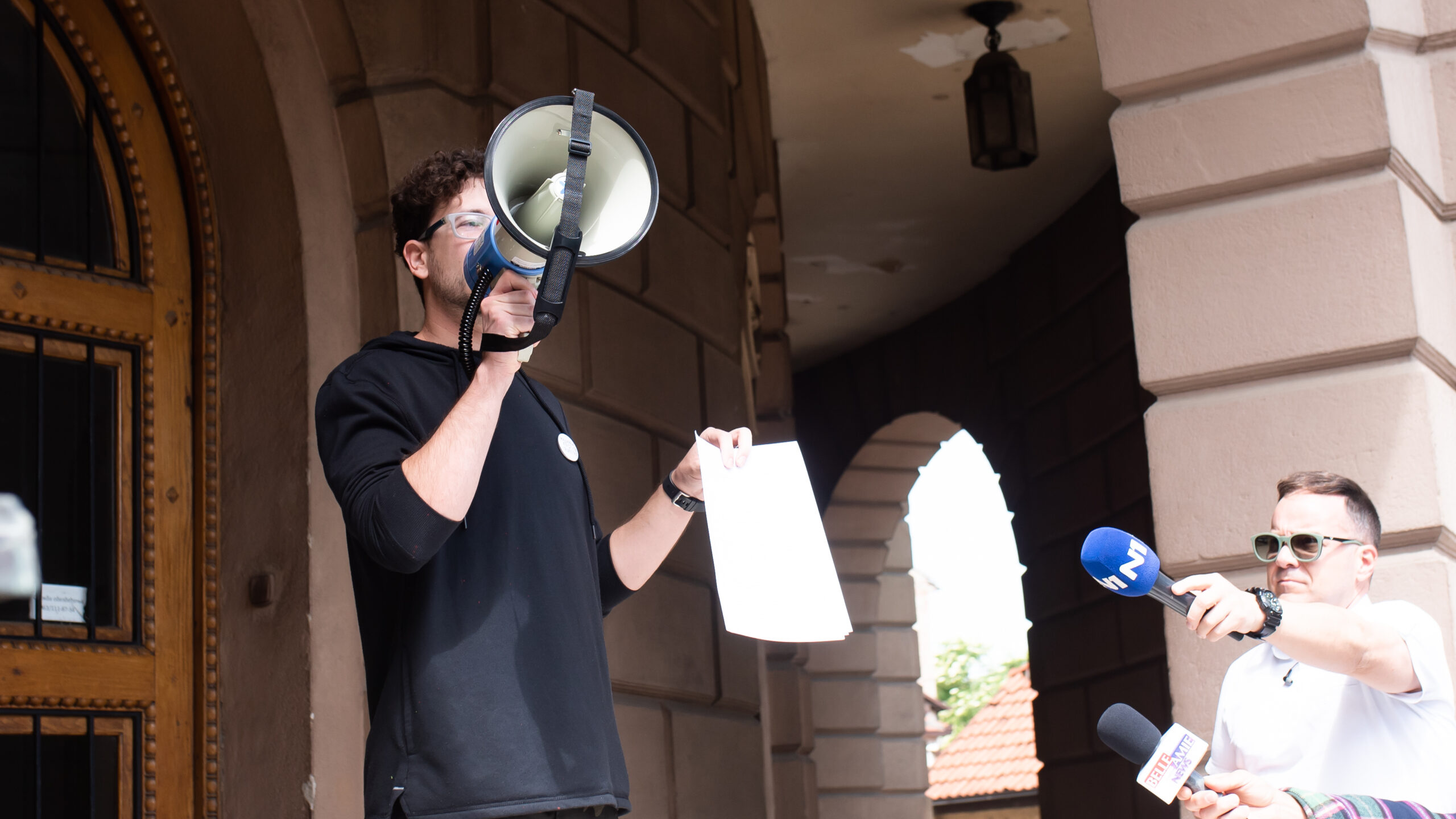 Studenti zauzeli rektorat u Nišu i blokirali zgradu - Društvo - Južne vesti