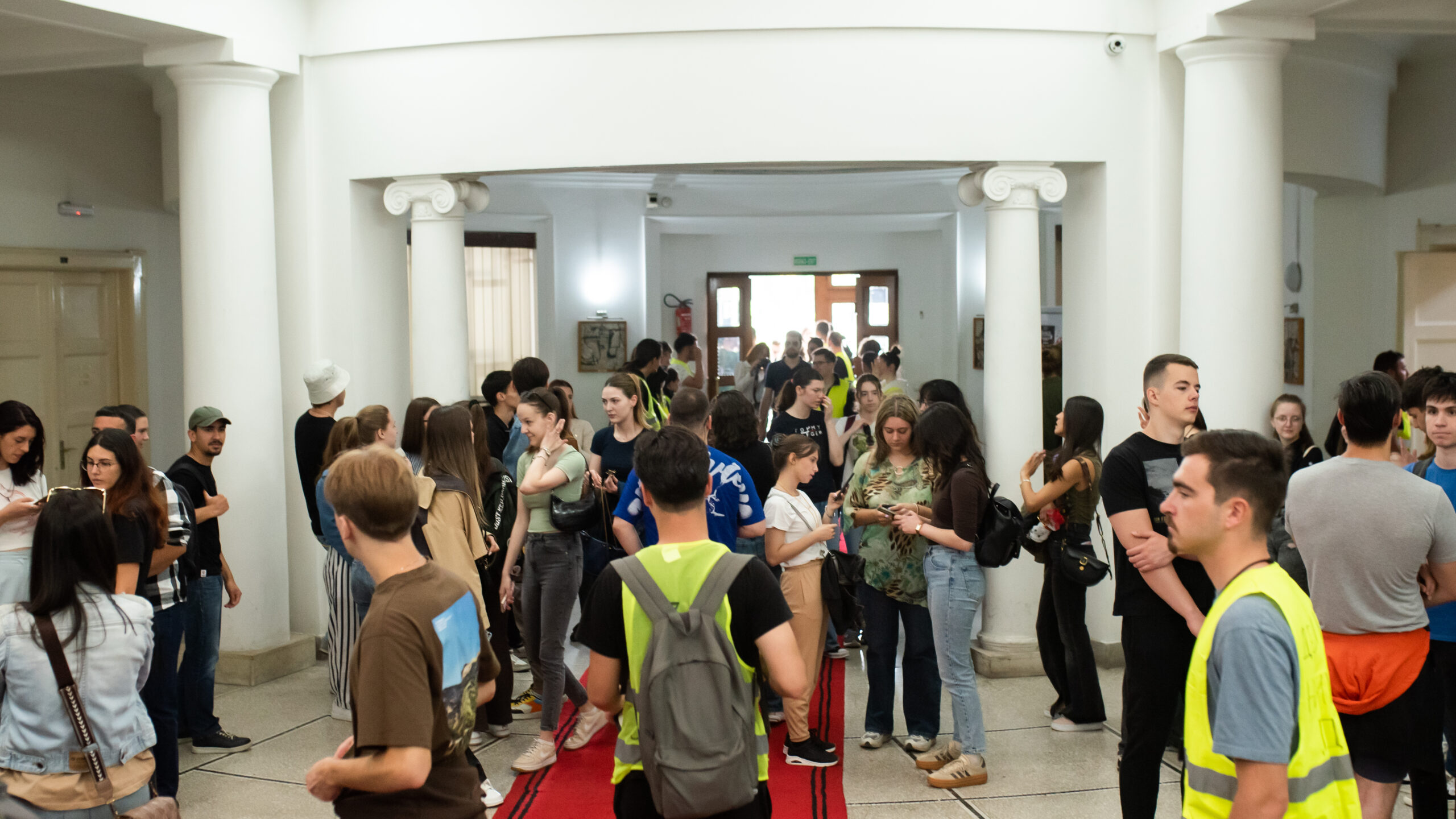 Studenti nastavljaju blokadu Univerziteta u Nišu - Društvo - Južne vesti